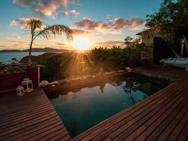 Casa / Sobrado para Venda em Armação dos Búzios/RJ Ferradurinha 4 Quartos