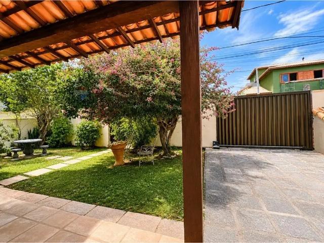 Casa / Sobrado para Venda em Armação dos Búzios/RJ Rasa 4 Quartos