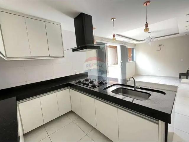 Casa / Sobrado para Venda em Armação dos Búzios/RJ Rasa 4 Quartos