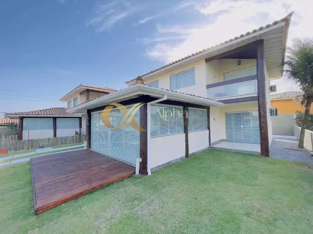 Casa / Sobrado para Venda em Armação dos Búzios/RJ Vila Luiza 4 Quartos