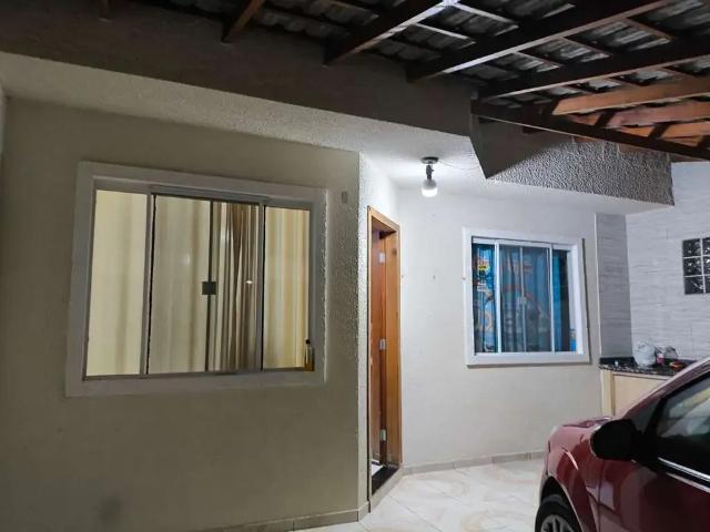 Casa / Sobrado para Venda em Araucária/PR Thomaz Coelho 2 Quartos