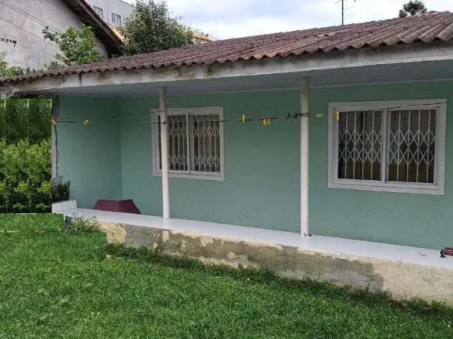 Casa / Sobrado para Venda em Araucária/PR Thomaz Coelho 3 Quartos