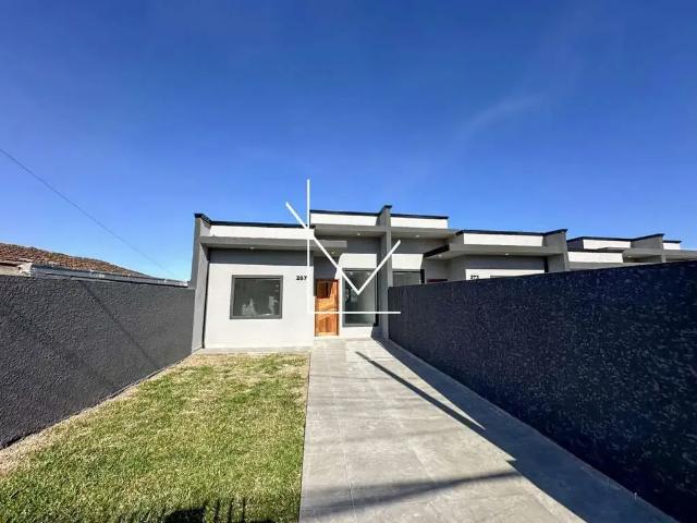 Casa / Sobrado para Venda em Araucária/PR Thomaz Coelho 3 Quartos