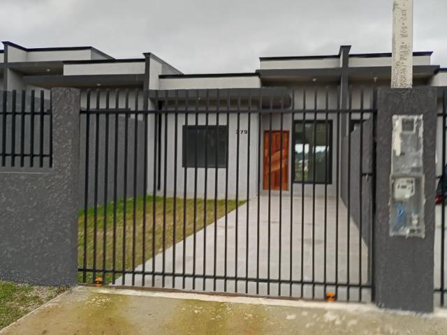 Casa / Sobrado para Venda em Araucária/PR Thomaz Coelho 3 Quartos