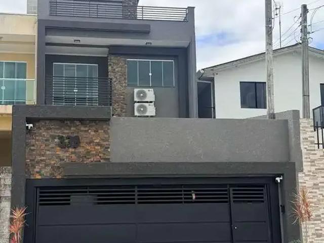 Casa / Sobrado para Venda em Araucária/PR Tindiquera 3 Quartos