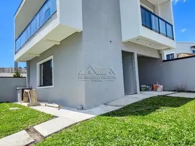 Casa / Sobrado para Venda em Araucária/PR Tindiquera 3 Quartos