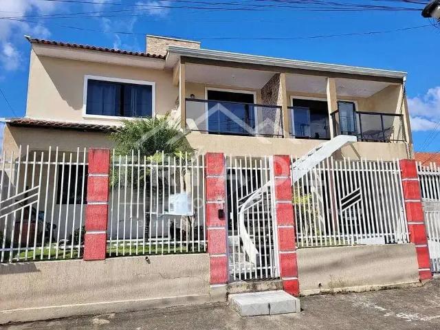Casa / Sobrado para Venda em Araucária/PR Cachoeira 3 Quartos