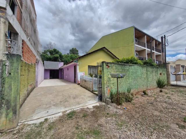 Casa / Sobrado para Venda em Araucária/PR Cachoeira 4 Quartos