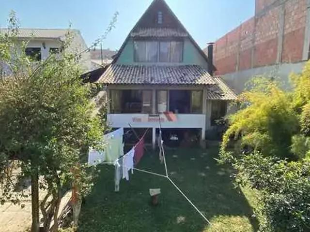 Casa / Sobrado para Venda em Araucária/PR Centro 2 Quartos