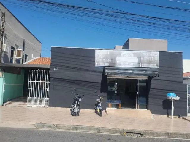 Casa / Sobrado para Venda em Araucária/PR Costeira 4 Quartos
