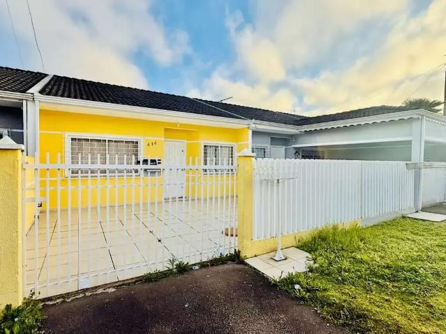 Casa / Sobrado para Venda em Araucária/PR Costeira 2 Quartos
