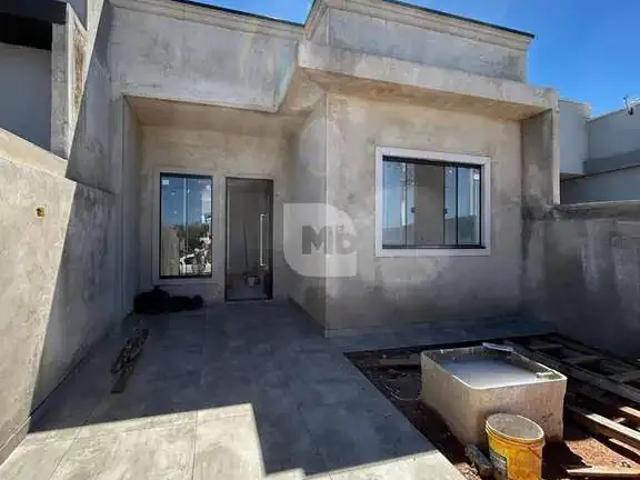 Casa / Sobrado para Venda em Araucária/PR Costeira 3 Quartos