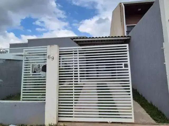 Casa / Sobrado para Venda em Araucária/PR Costeira 3 Quartos