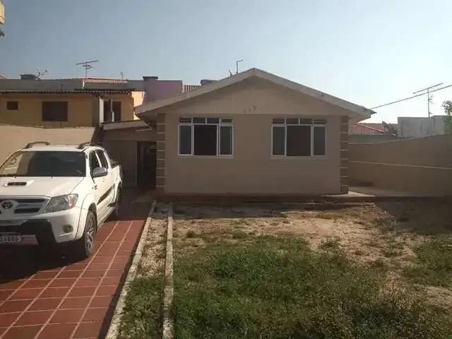 Casa / Sobrado para Venda em Araucária/PR Fazenda Velha 2 Quartos