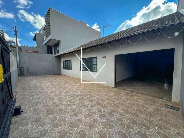 Casa / Sobrado para Venda em Araucária/PR Fazenda Velha 2 Quartos