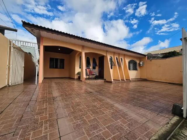 Casa / Sobrado para Venda em Araucária/PR Fazenda Velha 3 Quartos