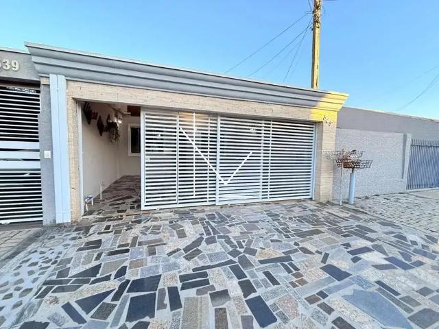 Casa / Sobrado para Venda em Araucária/PR Fazenda Velha 3 Quartos