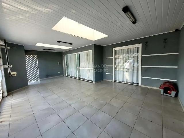 Casa / Sobrado para Venda em Araucária/PR Iguaçu 3 Quartos