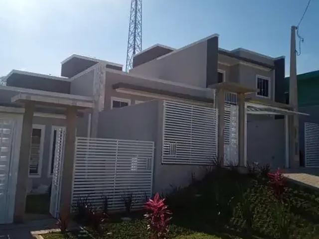 Casa / Sobrado para Venda em Araucária/PR Iguaçu 3 Quartos