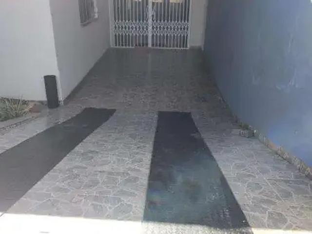 Casa / Sobrado para Venda em Araucária/PR Iguaçu 4 Quartos