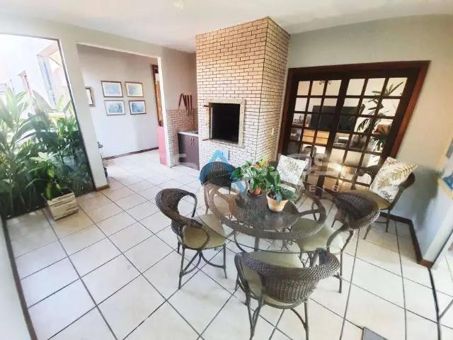 Casa / Sobrado para Venda em Araucária/PR Porto das Laranjeiras 3 Quartos