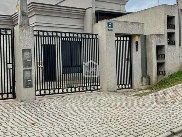 Casa / Sobrado para Venda em Araucária/PR Sabiá 3 Quartos