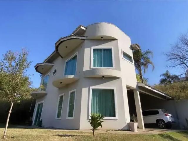 Casa / Sobrado para Venda em Araçariguama/SP Centro 3 Quartos