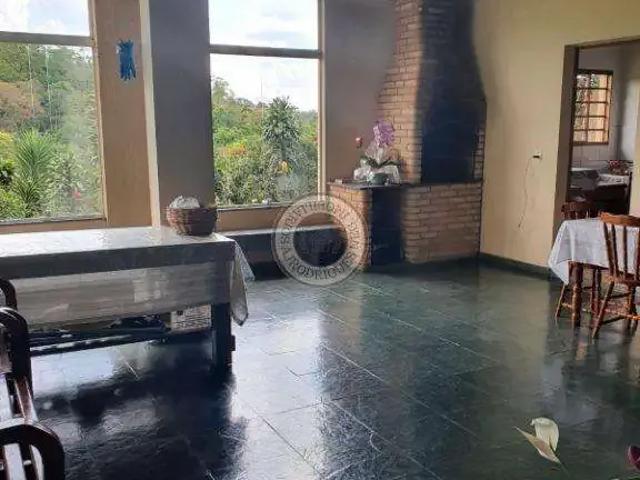 Casa / Sobrado para Venda em Araçariguama/SP Distrito Industrial 5 Quartos
