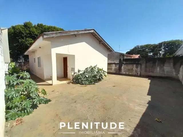 Casa / Sobrado para Venda em Araçatuba/SP TV 2 Quartos