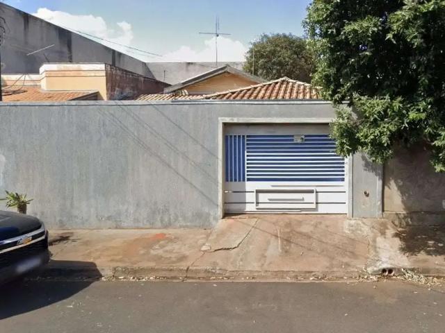 Casa / Sobrado para Venda em Araçatuba/SP Umuarama