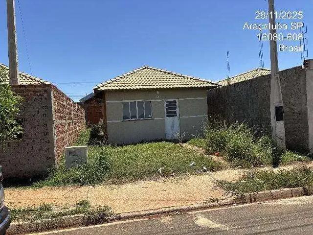 Casa / Sobrado para Venda em Araçatuba/SP Umuarama 2 Quartos