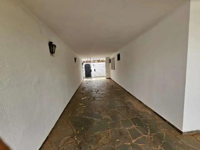 Casa / Sobrado para Venda em Araçatuba/SP Vila Mendonça 3 Quartos