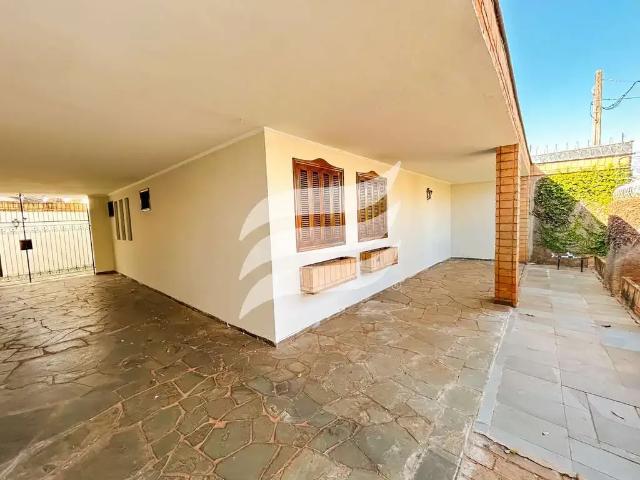 Casa / Sobrado para Venda em Araçatuba/SP Vila Mendonça 3 Quartos
