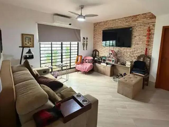 Casa / Sobrado para Venda em Araçatuba/SP Vila Mendonça 3 Quartos