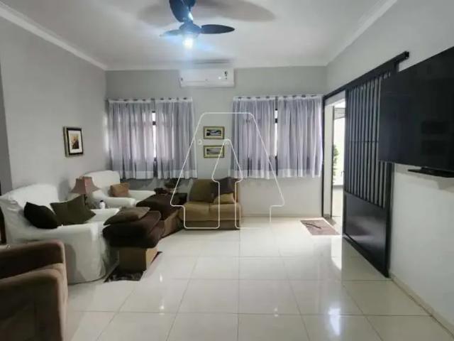 Casa / Sobrado para Venda em Araçatuba/SP Vila Mendonça 4 Quartos