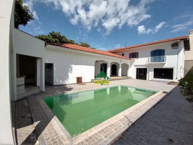Casa / Sobrado para Venda em Araçatuba/SP Vila Bandeirantes 5 Quartos