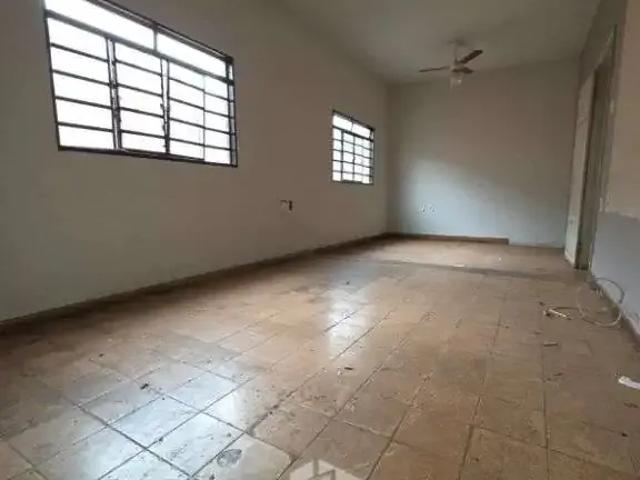Casa / Sobrado para Venda em Araçatuba/SP Bairro das Bandeiras 2 Quartos