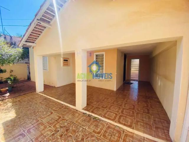 Casa / Sobrado para Venda em Araçatuba/SP Bairro das Bandeiras 3 Quartos