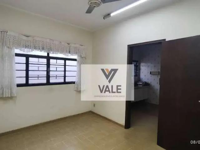 Casa / Sobrado para Venda em Araçatuba/SP Bairro das Bandeiras 3 Quartos