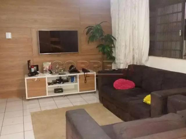 Casa / Sobrado para Venda em Araçatuba/SP Centro 3 Quartos