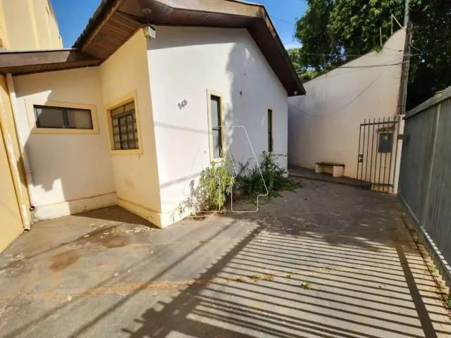 Casa / Sobrado para Venda em Araçatuba/SP Centro 3 Quartos