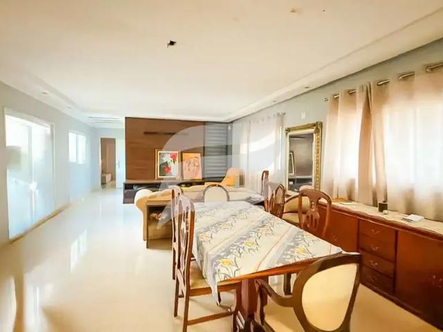Casa / Sobrado para Venda em Araçatuba/SP Centro 3 Quartos