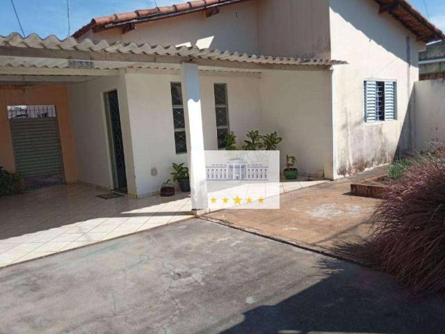Casa / Sobrado para Venda em Araçatuba/SP Chácaras Arco Íris 3 Quartos