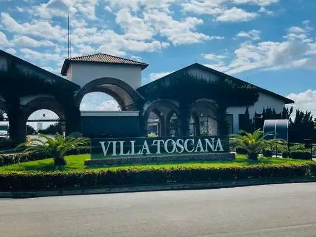 Casa / Sobrado para Venda em Araçatuba/SP Condomínio Vila Toscana 3 Quartos