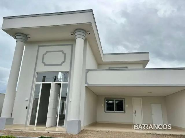 Casa / Sobrado para Venda em Araçatuba/SP Condomínio Vila Toscana 3 Quartos