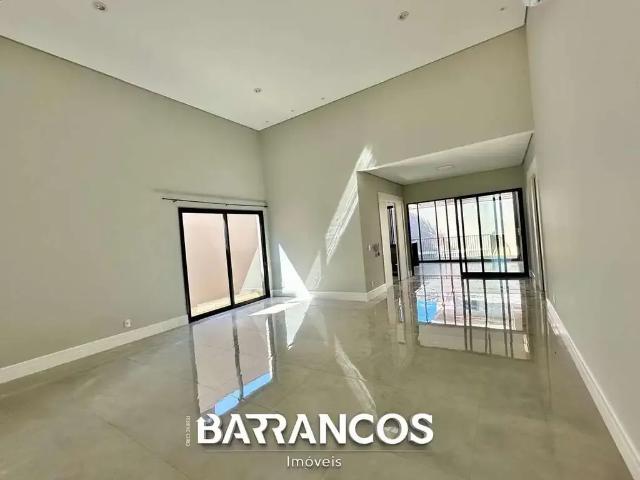 Casa / Sobrado para Venda em Araçatuba/SP Condomínio Vila Toscana 3 Quartos