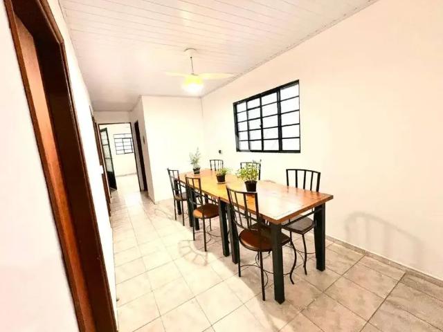 Casa / Sobrado para Venda em Araçatuba/SP Conjunto Habitacional José Saran 4 Quartos