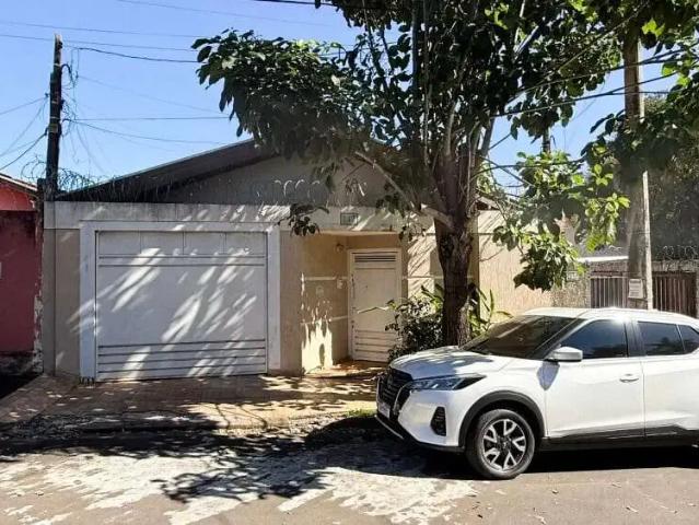 Casa / Sobrado para Venda em Araçatuba/SP Conjunto Habitacional Vicente Luiz Grosso 3 Quartos