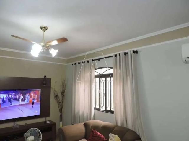 Casa / Sobrado para Venda em Araçatuba/SP Dona Amélia 4 Quartos