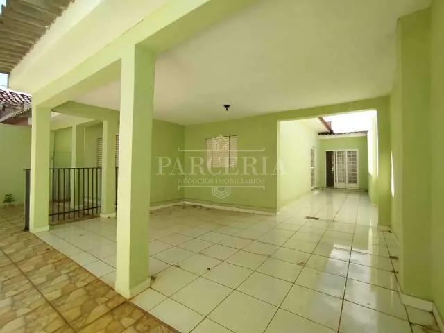 Casa / Sobrado para Venda em Araçatuba/SP Dona Amélia 4 Quartos